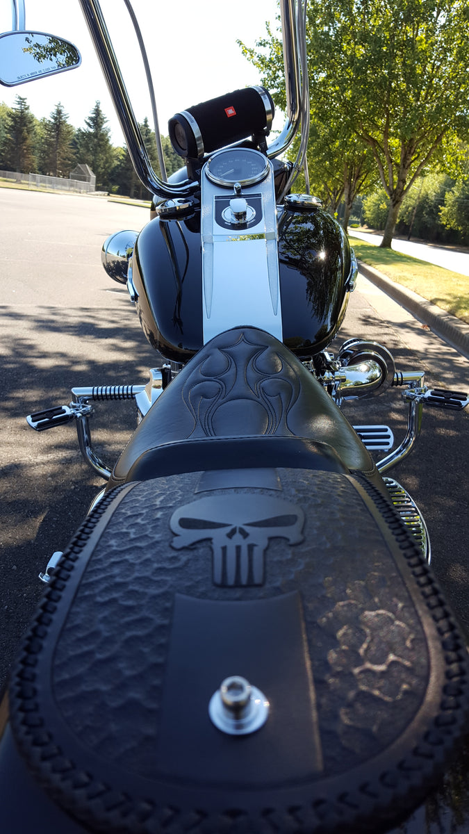 Chaos Pebbles fender bib - 1991-2005 Softail & Fatboy – Three Mutts ...